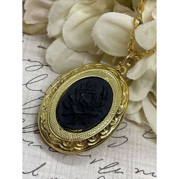 FANCY FOX BOUTIQUE | Jewelry | Black Gothicvintage Dark Rose Cameo ...